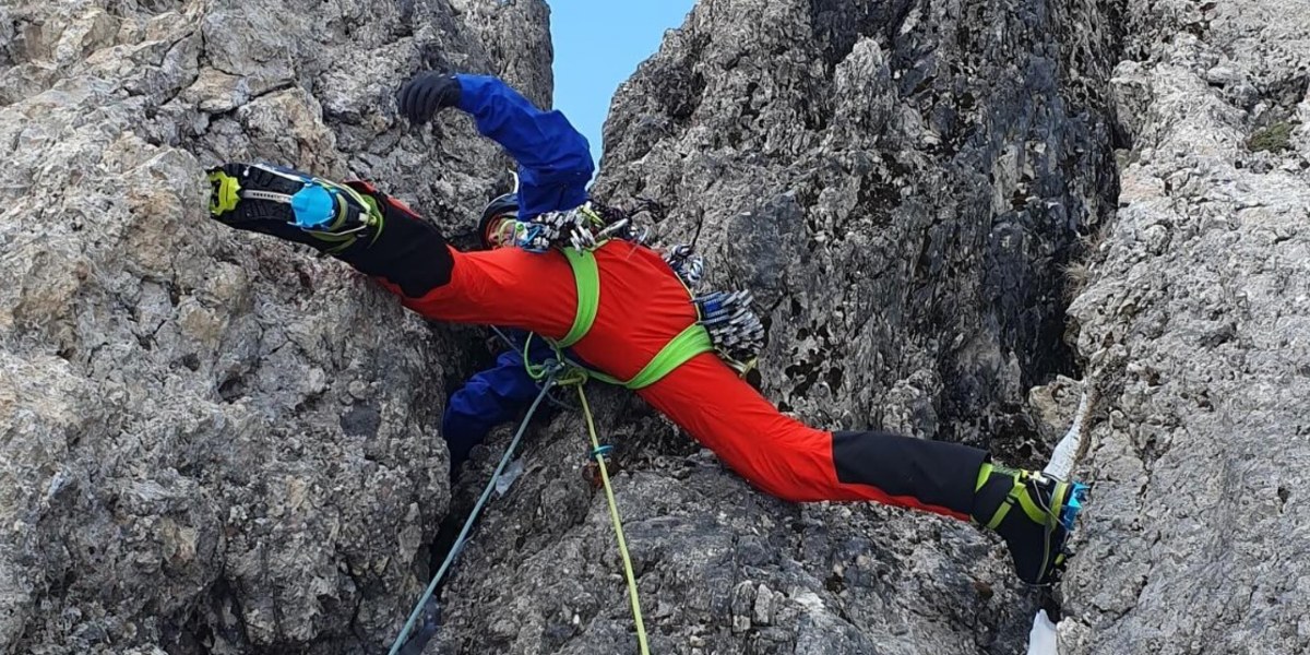 Aura: Gitel und Feistl eröffnen kühne Mixed-Linie