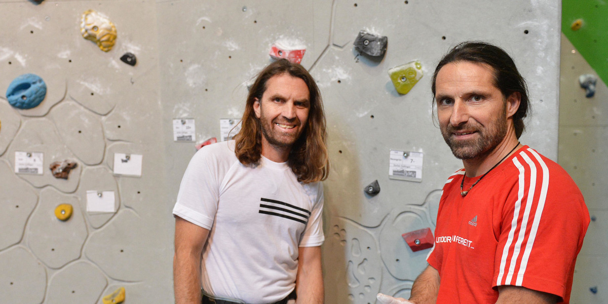 Dolphin Aid & Krisendienst: Die Huberbuam engagieren sich