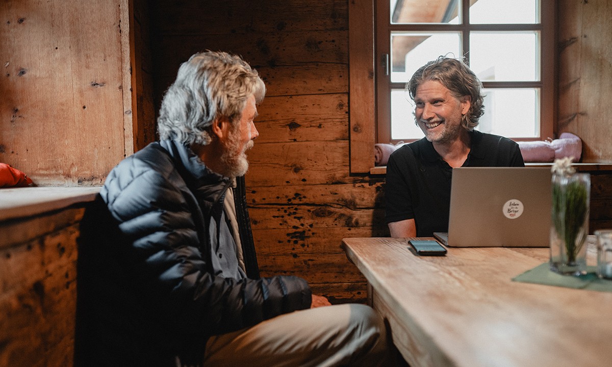 Reinhold Messner: "Politik schützt den Wolf, weil es Stimmen bringt!"