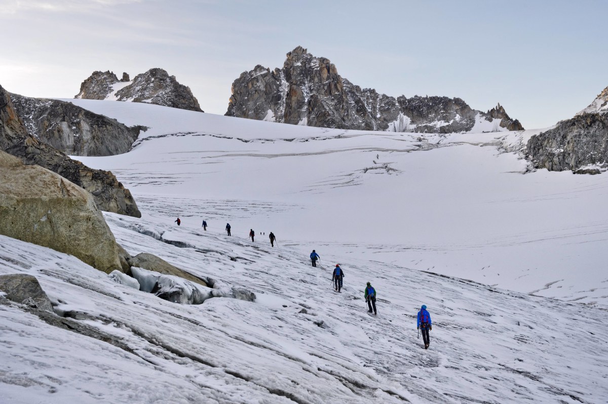 Hochtouren: Auf Gletschern sicher unterwegs