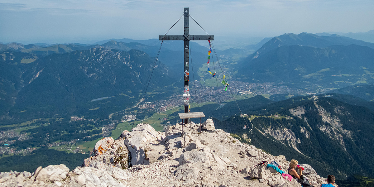 Klettersteig-Tour: Über die Nordwand-Ferrata auf die Alpspitze