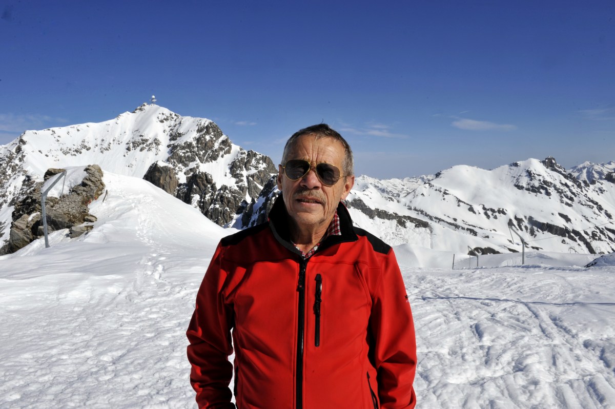 Bei Altschneefeldern ist Vorsicht geboten