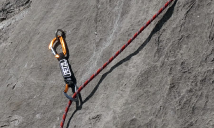 Felsklettern: Tipps Vorstieg und Klettertechnik | alpin.de